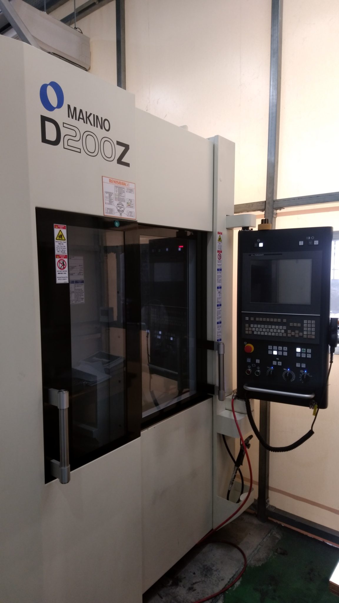 株式会社田口型範川口本社工場におきまして、12月23日に株式会社牧野フライス社製「D200Z」及び「D300」を導入致しました。 - 株式会社 田口型範